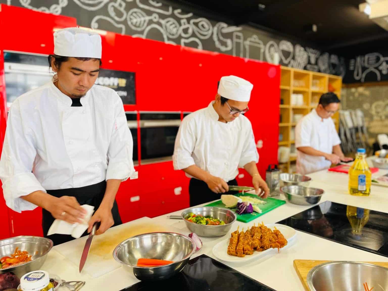 Solis College | Empowering Lives Through Education